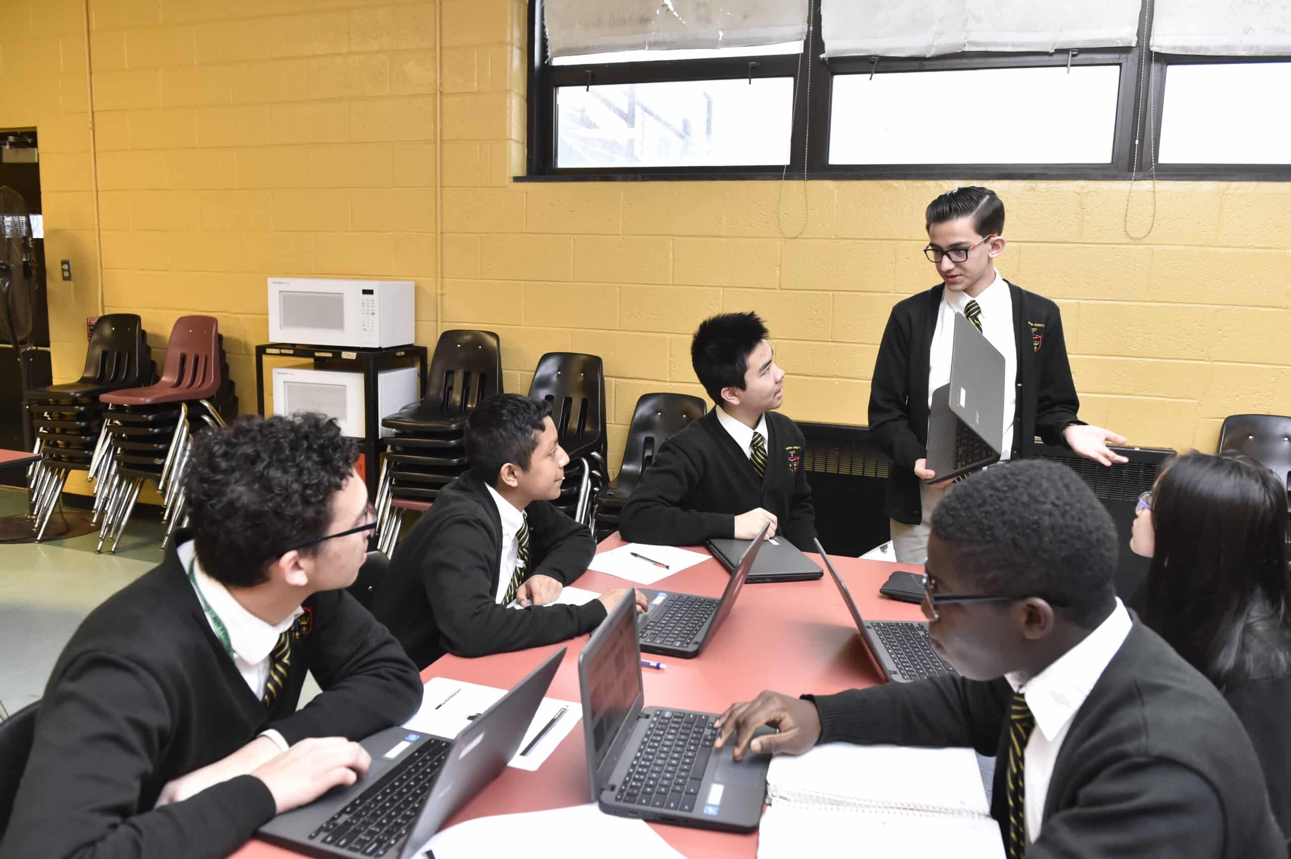 Home | Ss. Neumann Goretti High School